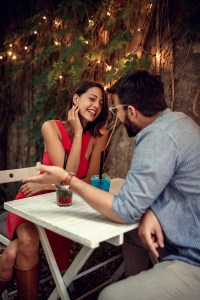 Fun Speed Dating Montreal Events - Themed Singles Events & Mixers