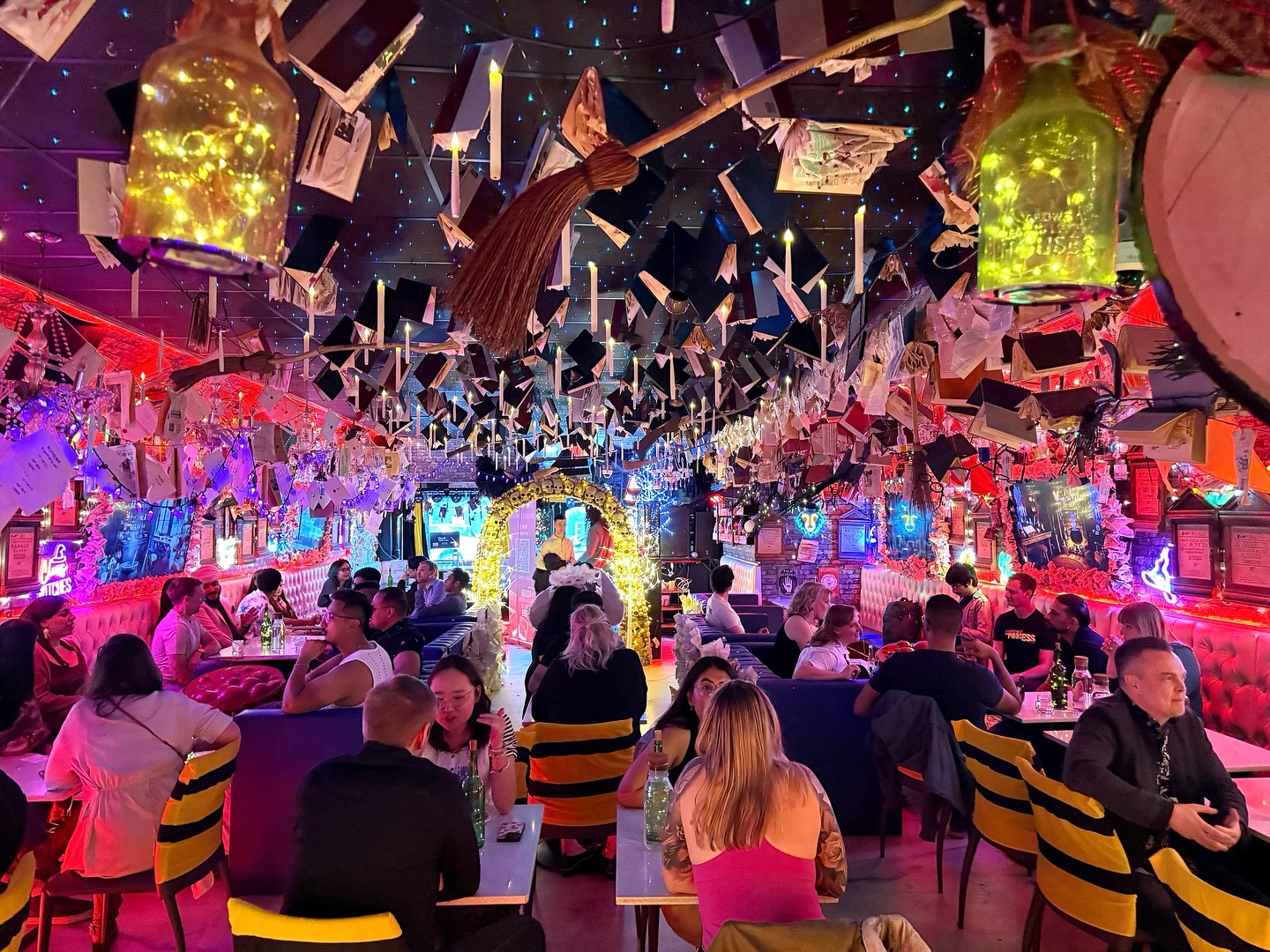Calgary Speed Dating Events - Fun Singles Events in Calgary!